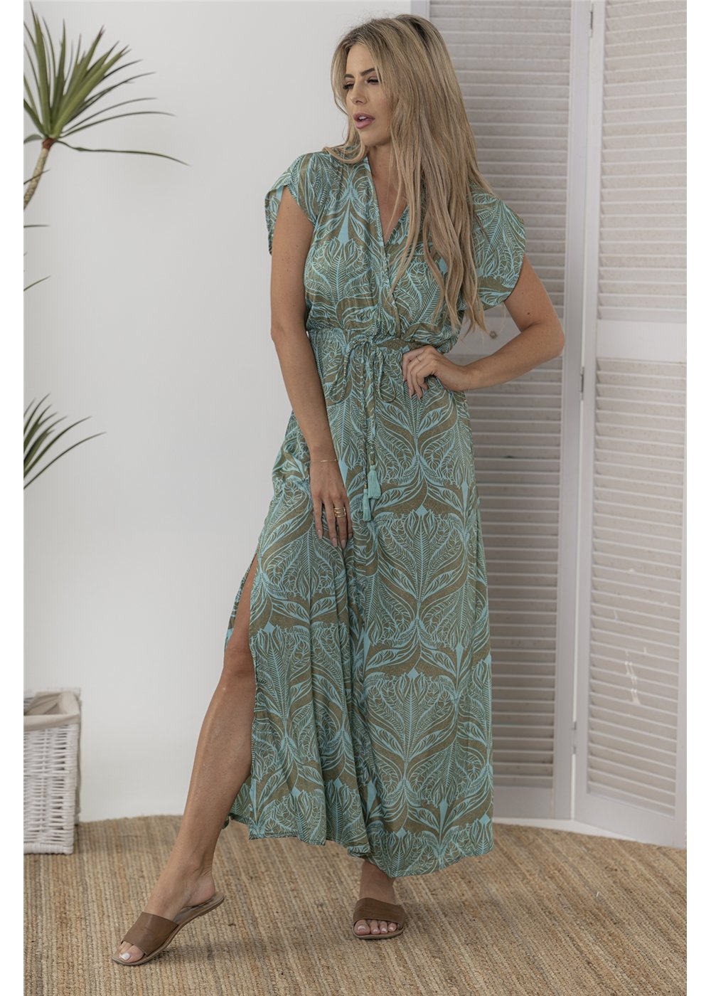 How to dress boho chic over 50: Styling tips and must-have pieces ...